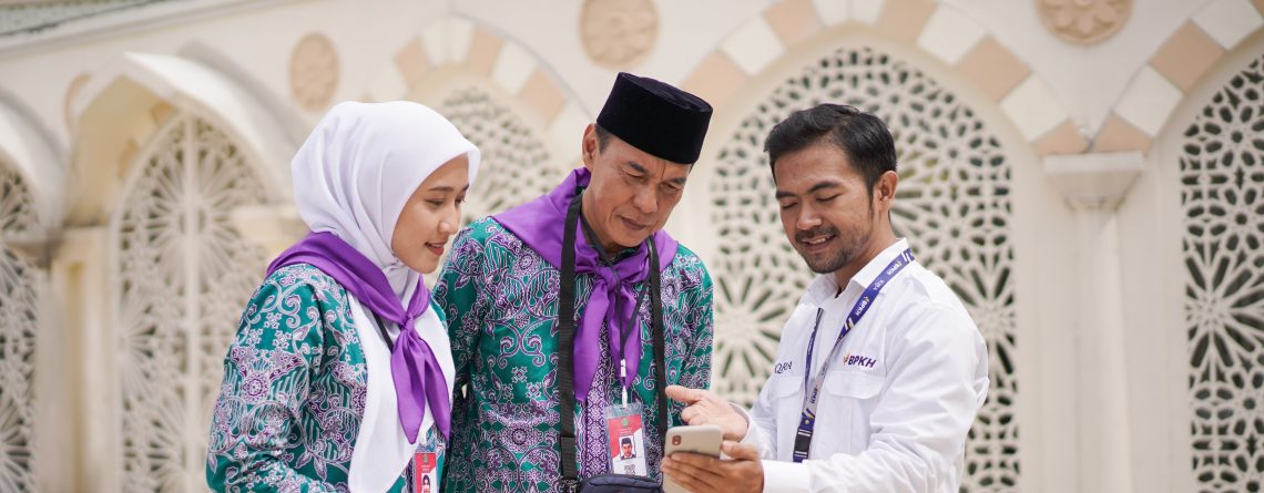 Musim Haji 2023, BPKH Akan Transfer Uang Jemaah Haji Khusus 8000 USD ... Musim Haji 2023, BPKH Akan Transfer Uang Jemaah Haji Khusus 8000 USD ...